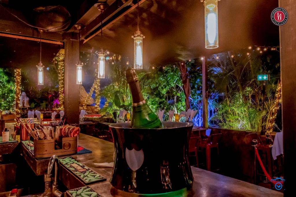 Le Ti St-Barth Caribbean Tavern | Restaurant in St Barts | Dinner ...