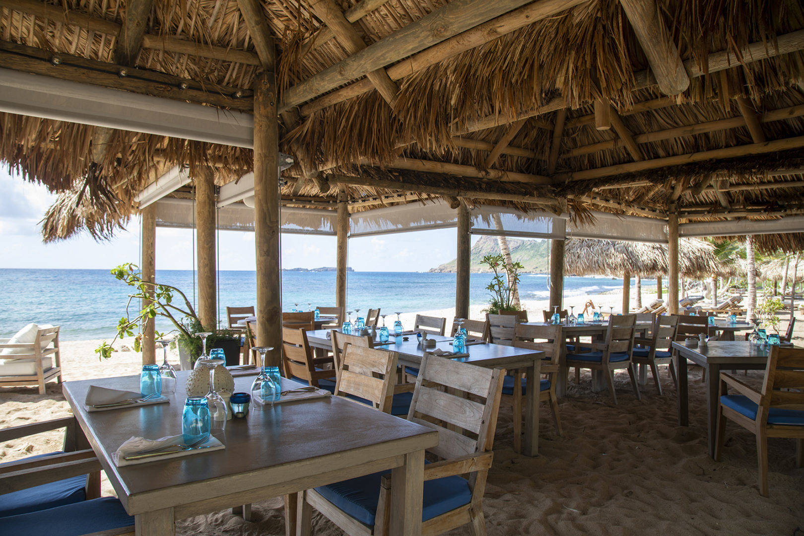Beach Club - Le Toiny Hotel | Restaurant in St Barts | Lunch ...