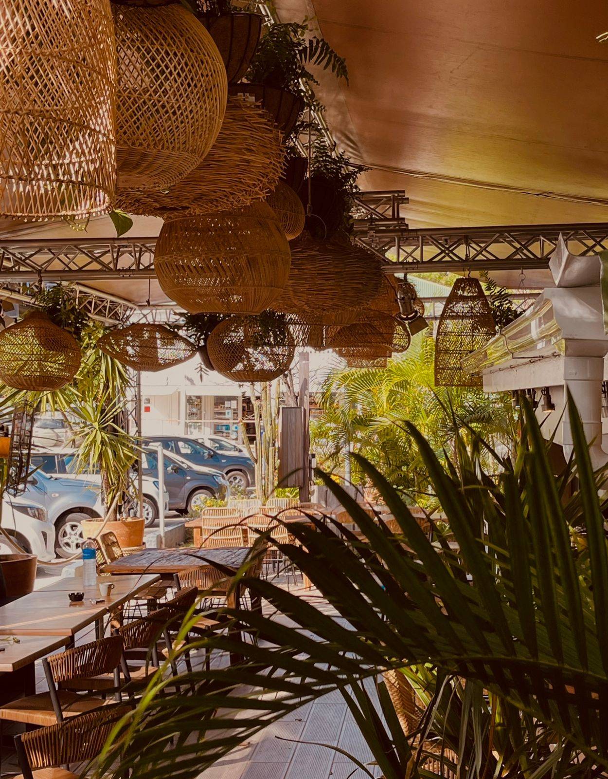 La Terrasse - Delivery / To Go | Prepared meals to go ( burger, pizza ...